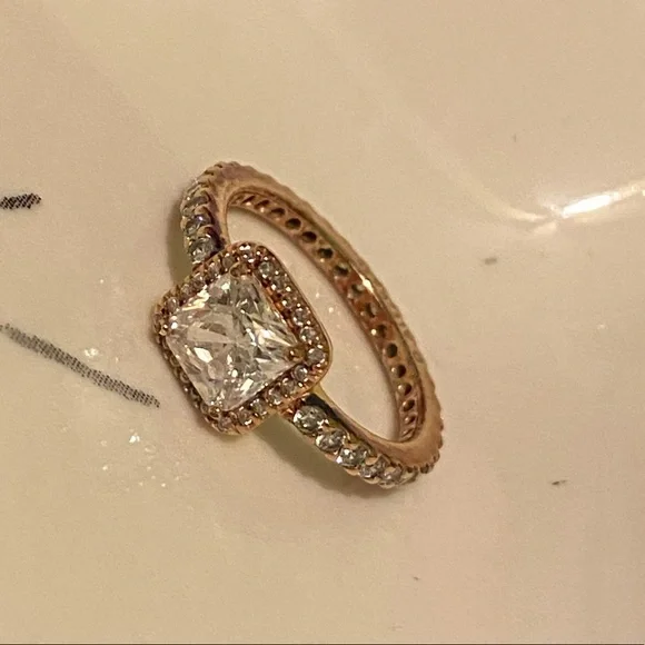 Pandora rose gold square ring store
